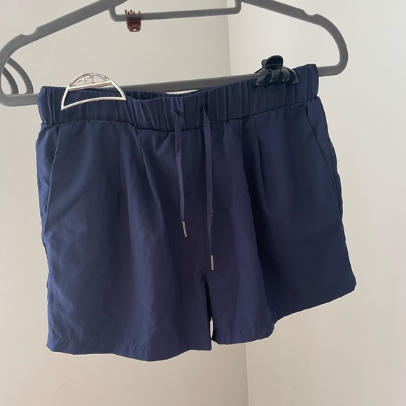 HALARA | Shorts | Halara Navy Blue Shorts With Pockets And Draw String ...